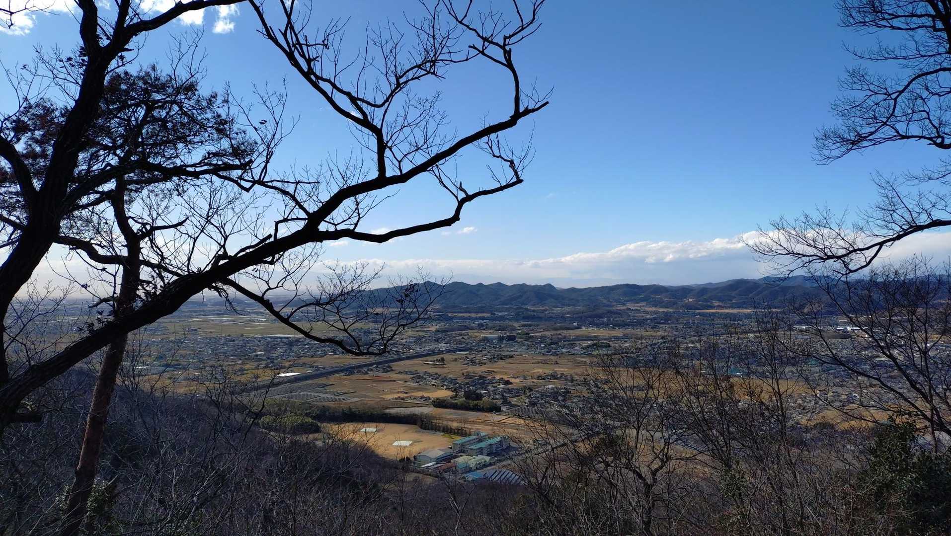 唐沢山縦走 観音山・城山・浅間山・岡崎山・飯守山・権現堂・唐沢山・高鳥屋山・大櫃鳥屋・椿山・柃山・貝吹鳥屋... / 川本さんの三毳山の活動 ...
