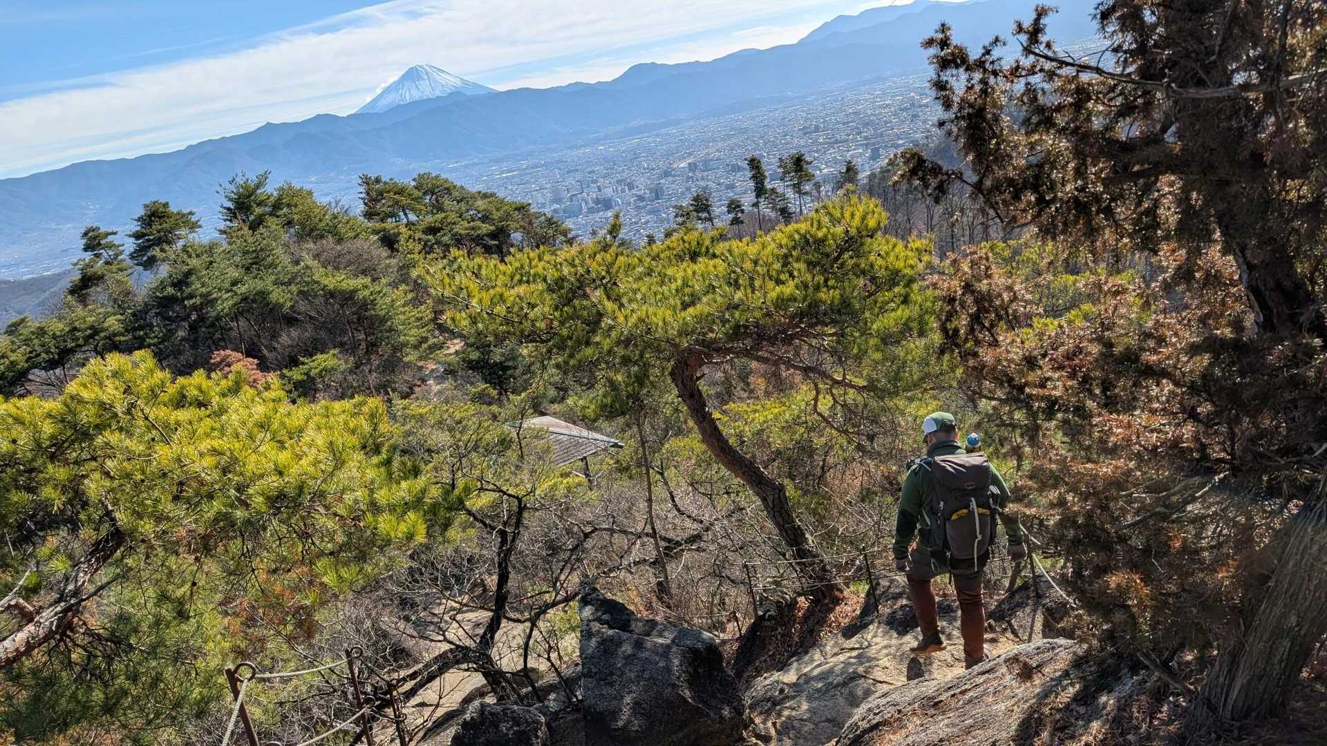 2025年登り納め、湯村山・法泉寺山・八王子山 / 響（ゆら）さんの興因寺山・淡雪山・八王子山の活動データ | YAMAP / ヤマップ