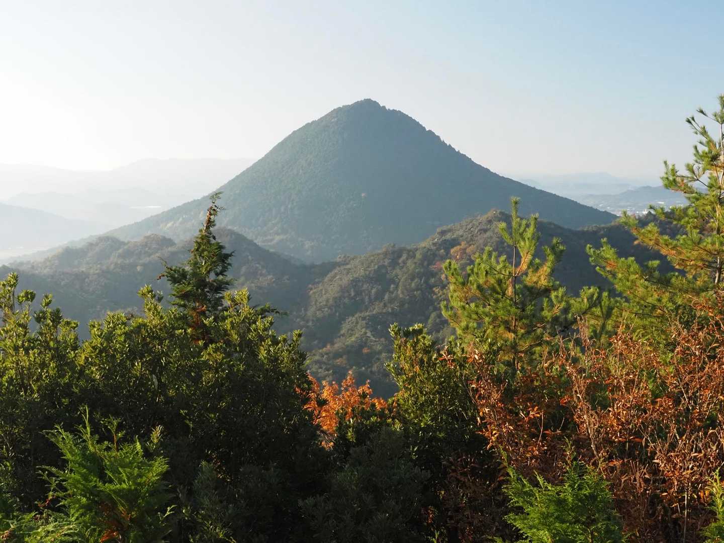 三上山（近江富士） / yama_shio_hikeさんの三上山・鏡山の活動データ | YAMAP / ヤマップ