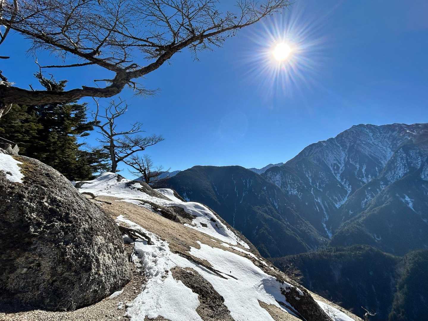 鞍掛山・日向山 / ryyyさんの甲斐駒ヶ岳・日向山の活動データ | YAMAP / ヤマップ