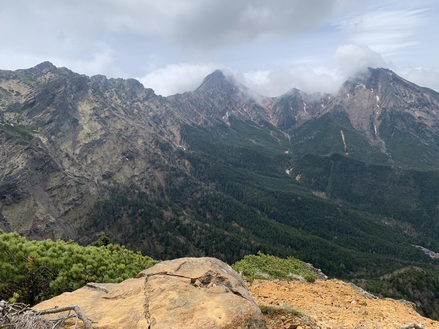 地下足袋硫黄岳⛰桜平(上)駐車場から周回 / jucca🍎さんの八ヶ岳（赤岳・硫黄岳・天狗岳）の活動データ | YAMAP / ヤマップ