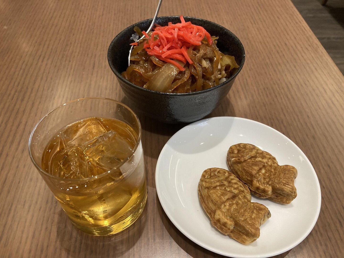 今年最後の出張、出発〜 牛丼、鯛焼き、梅... / Telemacさんのモーメント | YAMAP / ヤマップ