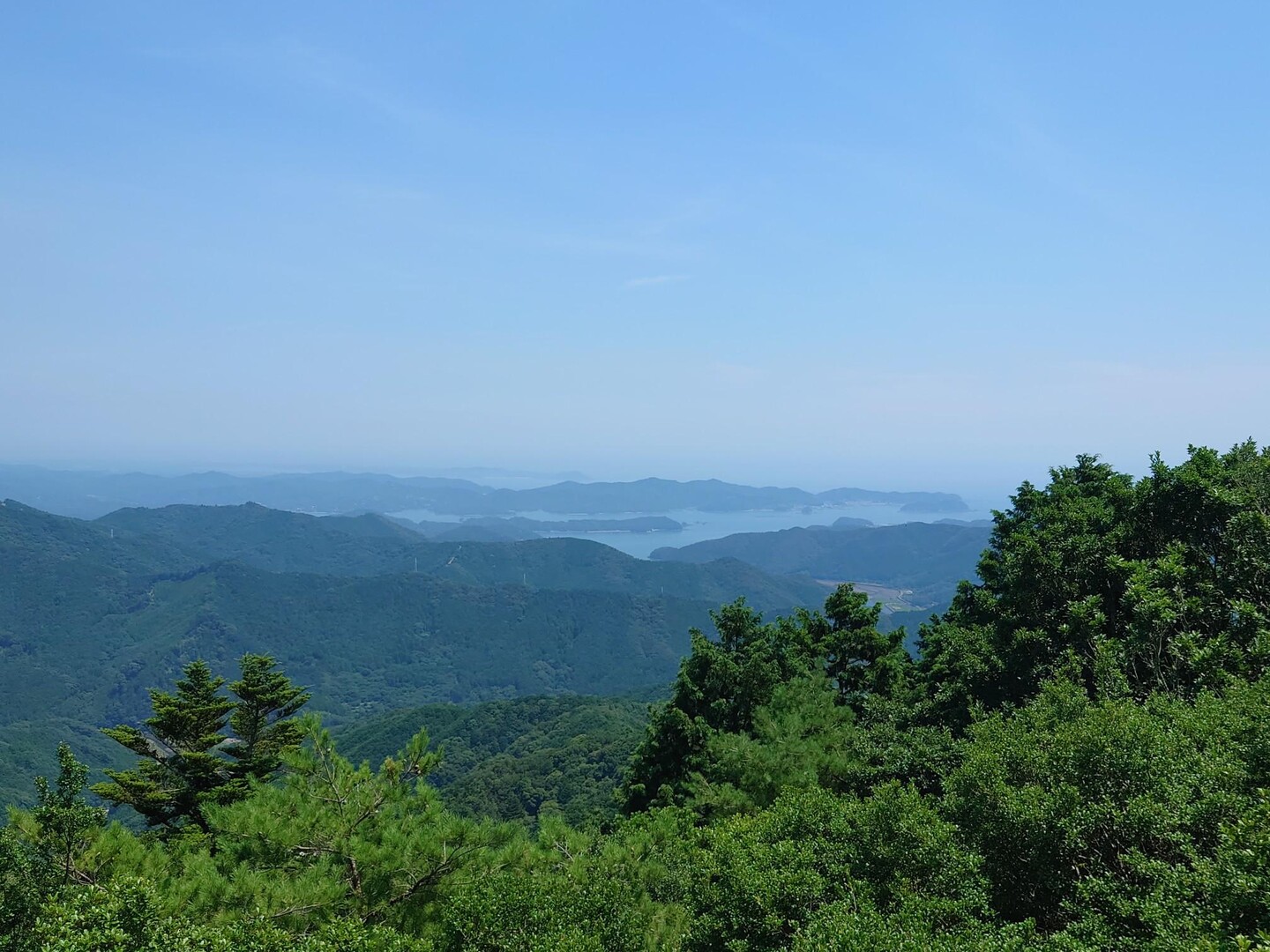 駱駝山・奥山・温坊・行場・牛草山・牛草山西峰・平谷・虎ヶ岳・浅間山・山の神 / dewarsさんの牛草山・神岳の活動データ | YAMAP / ヤマップ