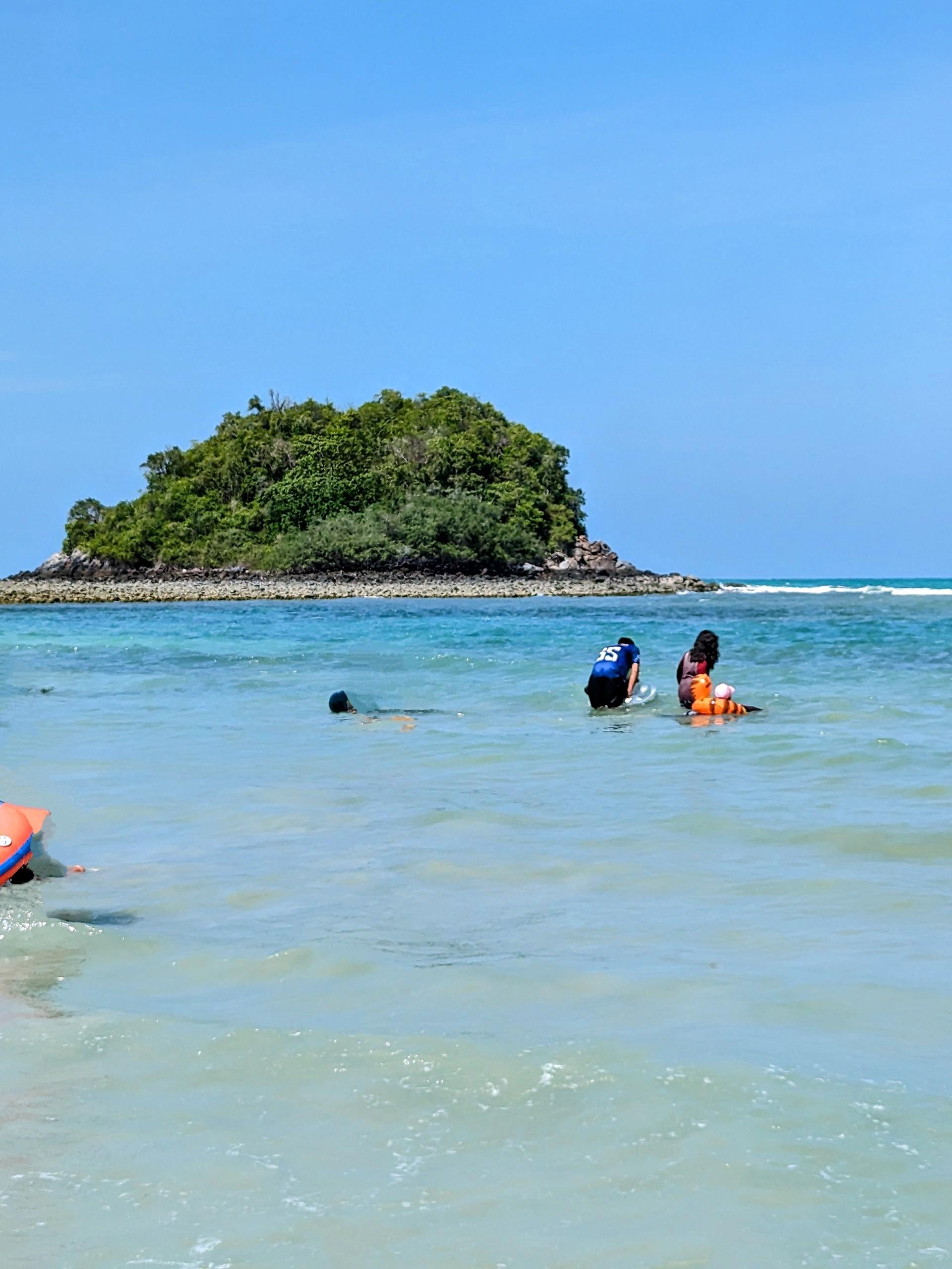 パタヤの南 Nam Sai Beach ... / じぃじさんのモーメント | YAMAP / ヤマップ