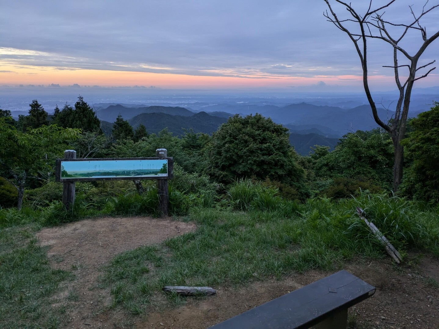奥武蔵ロングトレイルレース105K 2024-06-08 / Bansui M さんの奥武蔵ロングトレイルレース105K/35Kの活動データ | YAMAP / ヤマップ