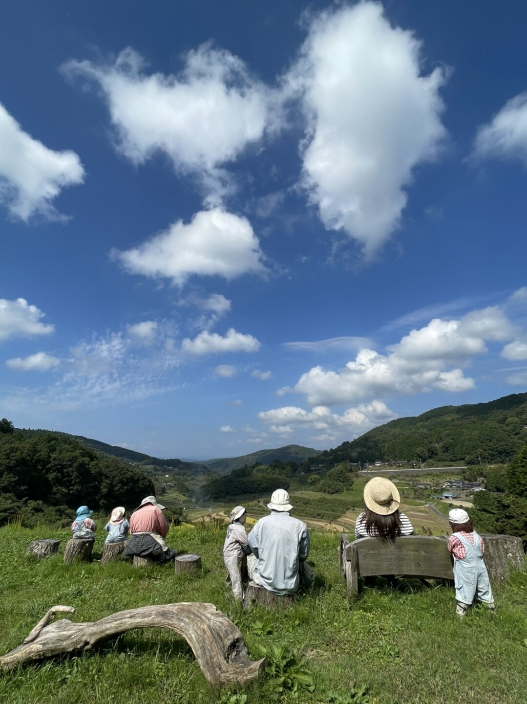 大垪和西の棚田のカカシと赤い そばの花 ... / masaeさんのモーメント | YAMAP / ヤマップ