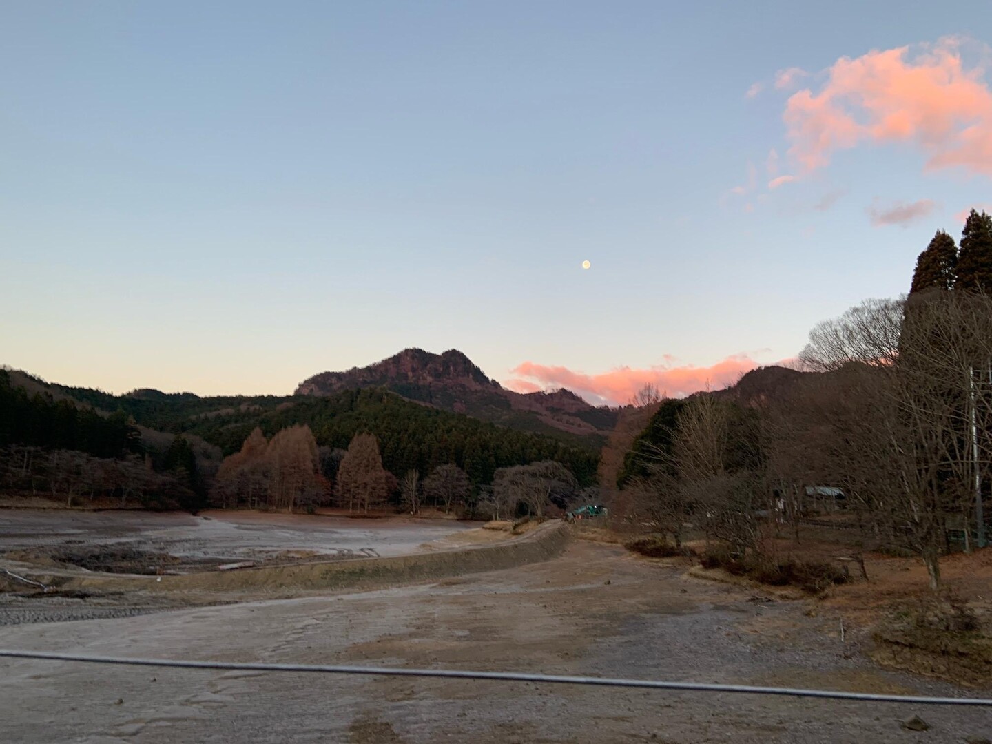 出勤前に登り納め！古賀志山 / mini.TMKさんの古賀志山・赤岩山・鞍掛山・男抱山・半蔵山の活動データ | YAMAP / ヤマップ