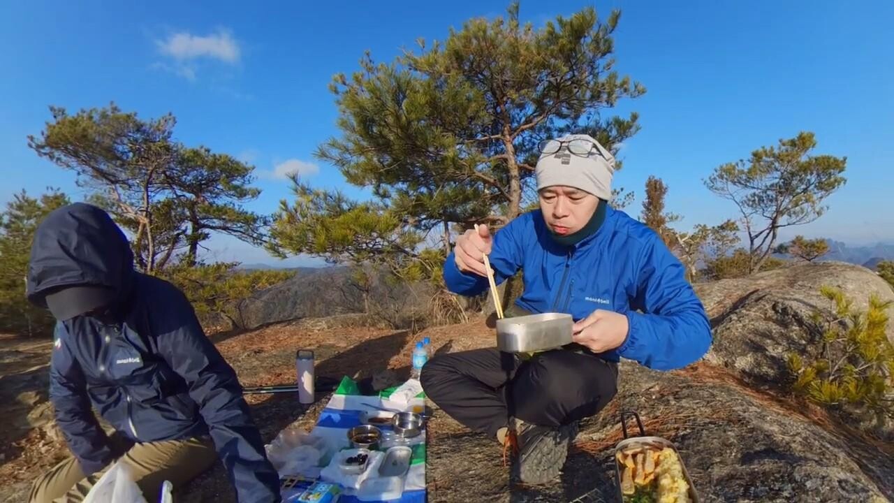 山頂めし メスティンでうどん 岩国の白滝... / 山おっさんさんのモーメント | YAMAP / ヤマップ