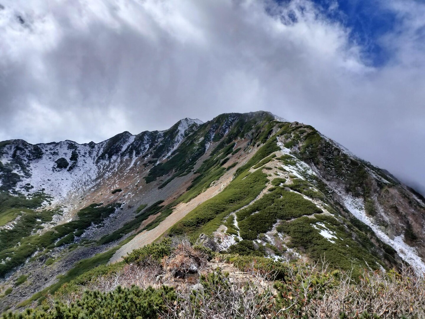 仙丈ヶ岳 / Chibanaさんの仙丈ヶ岳・伊那荒倉岳の活動データ | YAMAP / ヤマップ