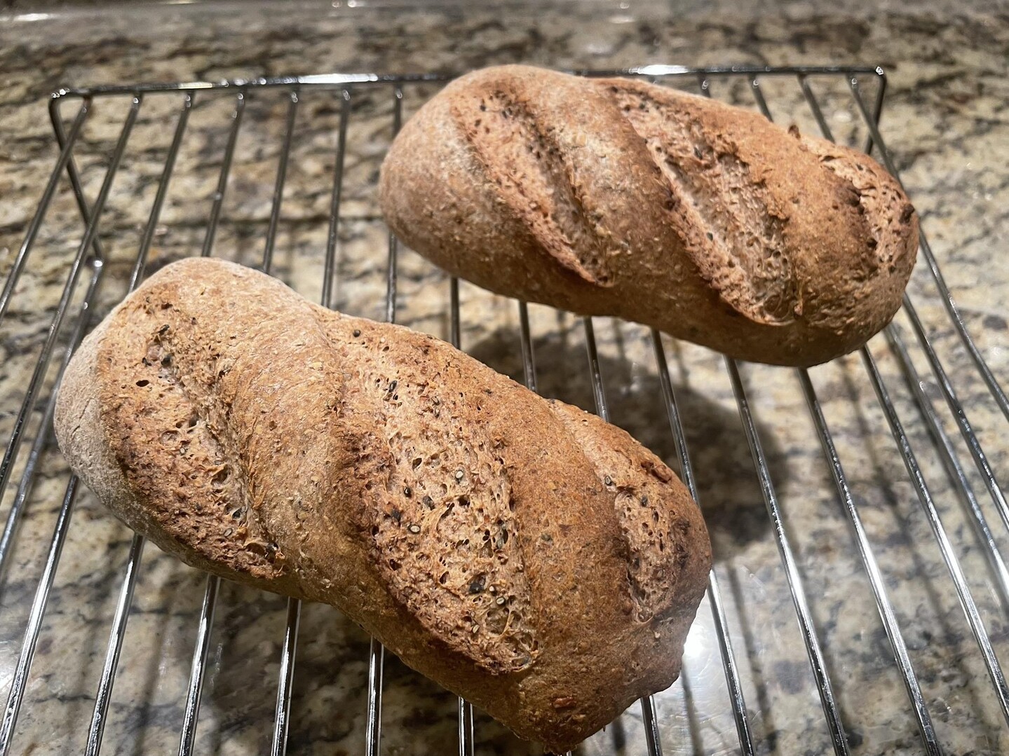 ライ麦に胡麻を練り込んだ オーバーナイト... / SORAさんのモーメント | YAMAP / ヤマップ