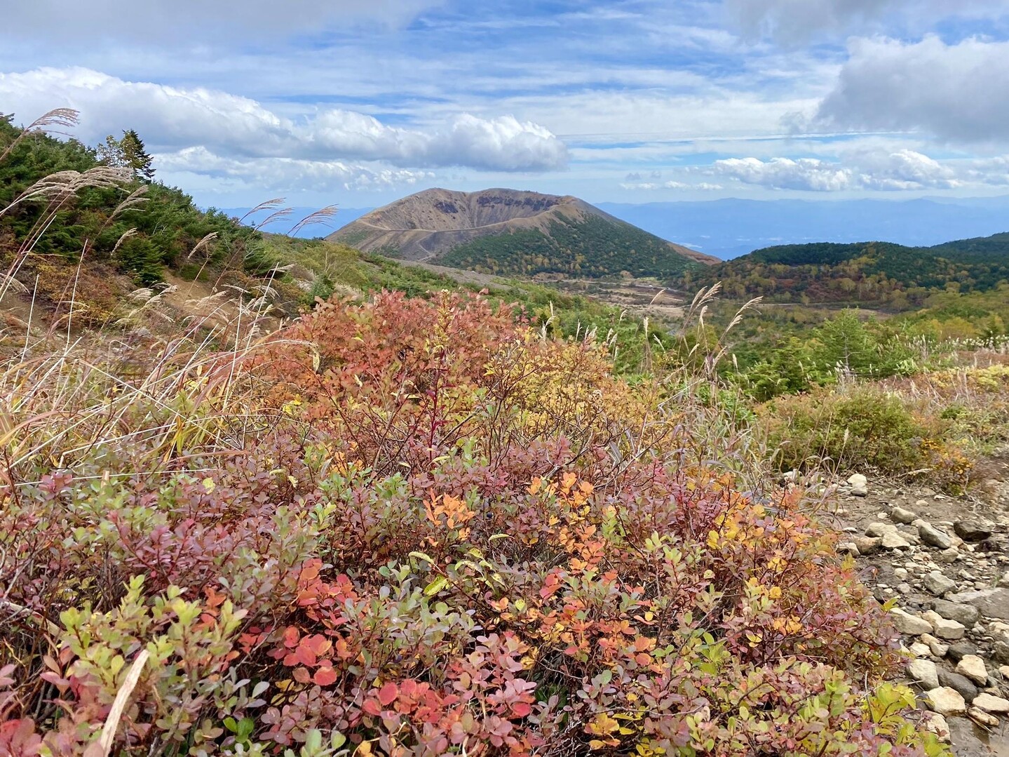 秋山2022. vol 3. 『ほんとの空』を諦めて浄土平を巡る。 / 3to4さんの吾妻山・一切経山の活動データ | YAMAP / ヤマップ