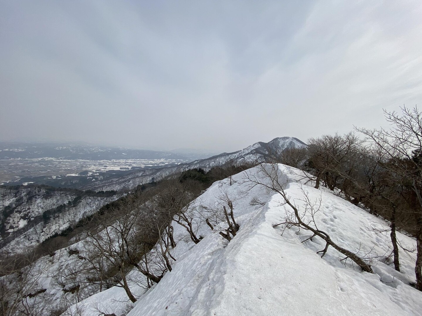 30年ぶりの金峯山とお初な鎧ヶ峰 / saiさんの金峯山・鎧ヶ峰・母狩山の活動データ | YAMAP / ヤマップ