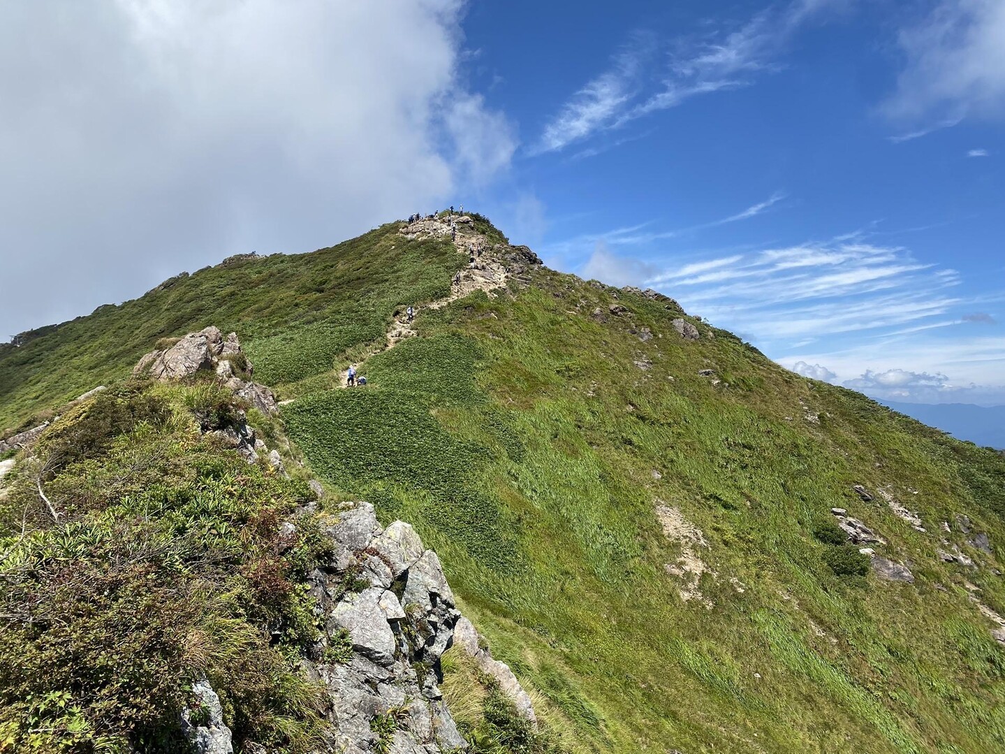 熊穴沢ノ頭・谷川岳（トマの耳）・谷川岳（オキノ耳） 快晴☀️の谷川岳に登りたくて / rabuさんの谷川岳・七ツ小屋山・大源太山の活動データ | YAMAP / ヤマップ