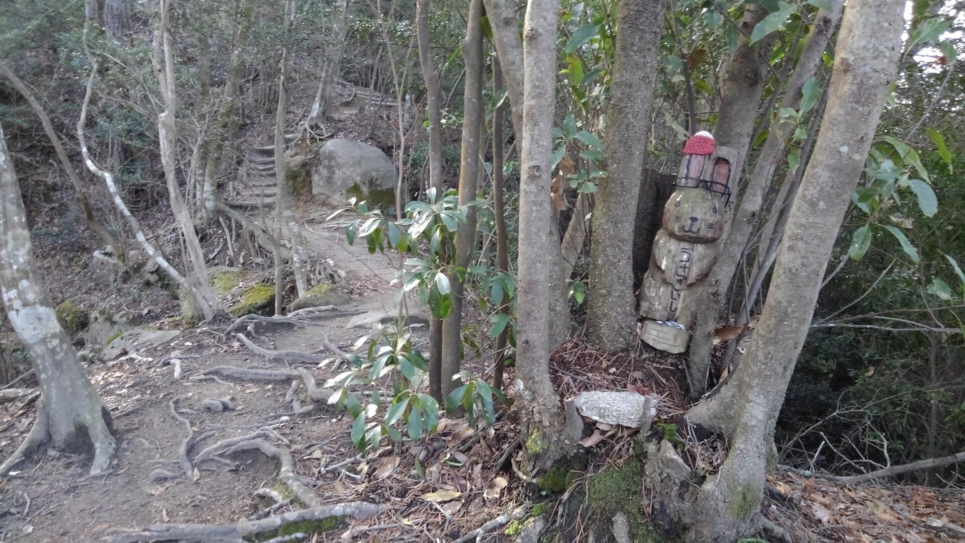 R5の九 春 猿投山 / nob3さんの猿投山・物見山の活動データ | YAMAP / ヤマップ