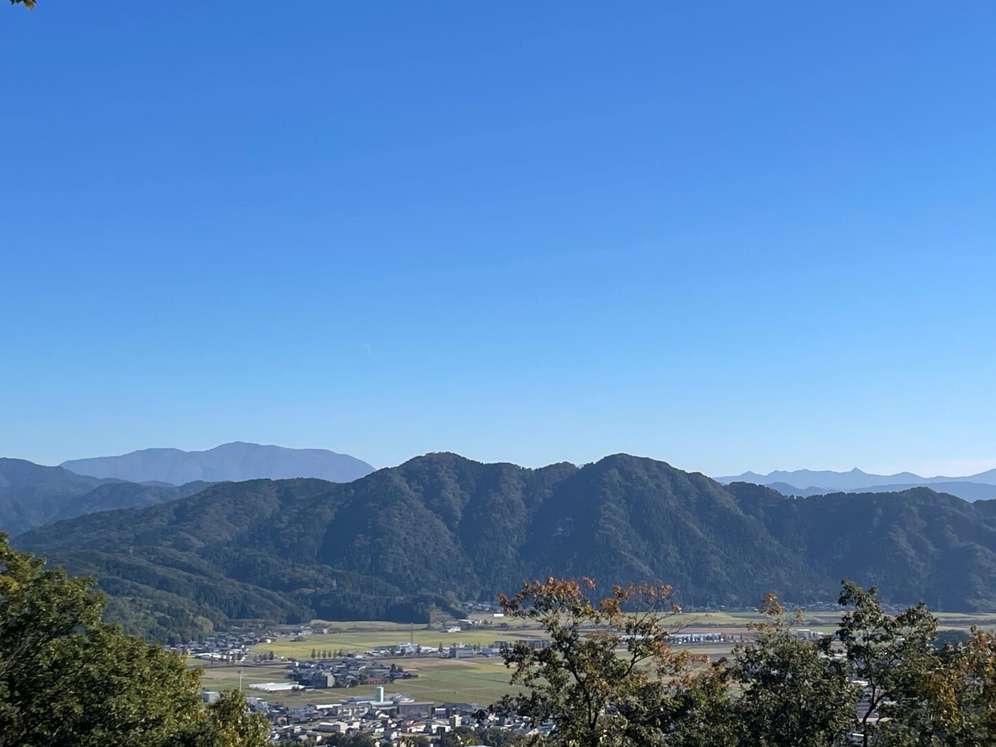 お昼のランチは城山で / JOG太郎さんの城山・経ヶ岳・天神山の活動データ | YAMAP / ヤマップ
