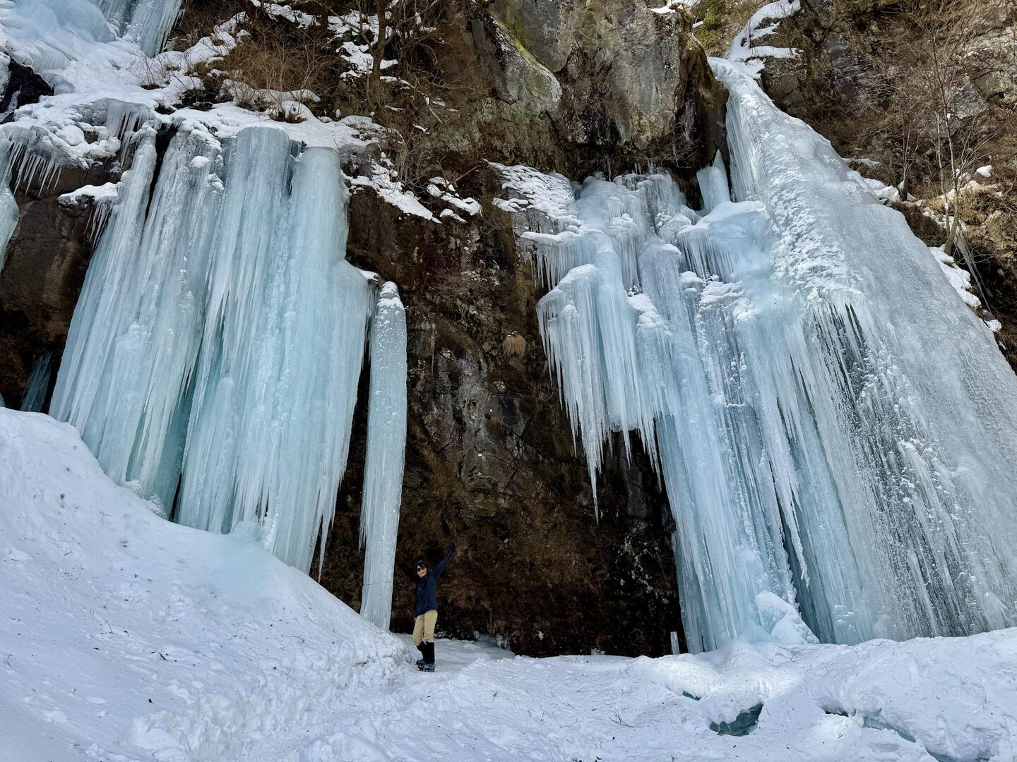 アイスブルーな庵滝 / eijiさんの男体山の活動データ | YAMAP / ヤマップ