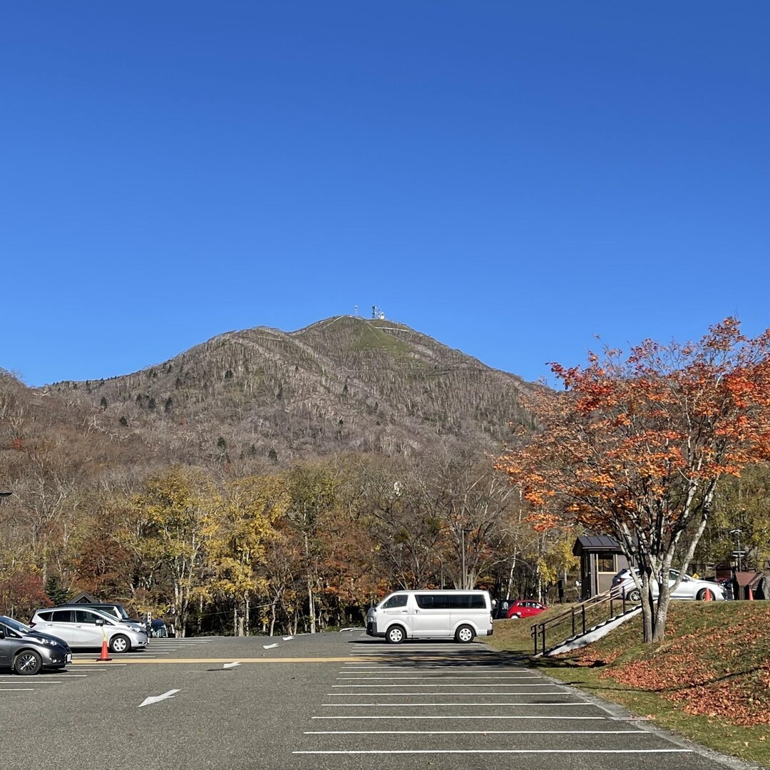 紋別岳初登山〜晩秋の好天に恵まれて / やーくんさんの紋別岳の活動データ | YAMAP / ヤマップ