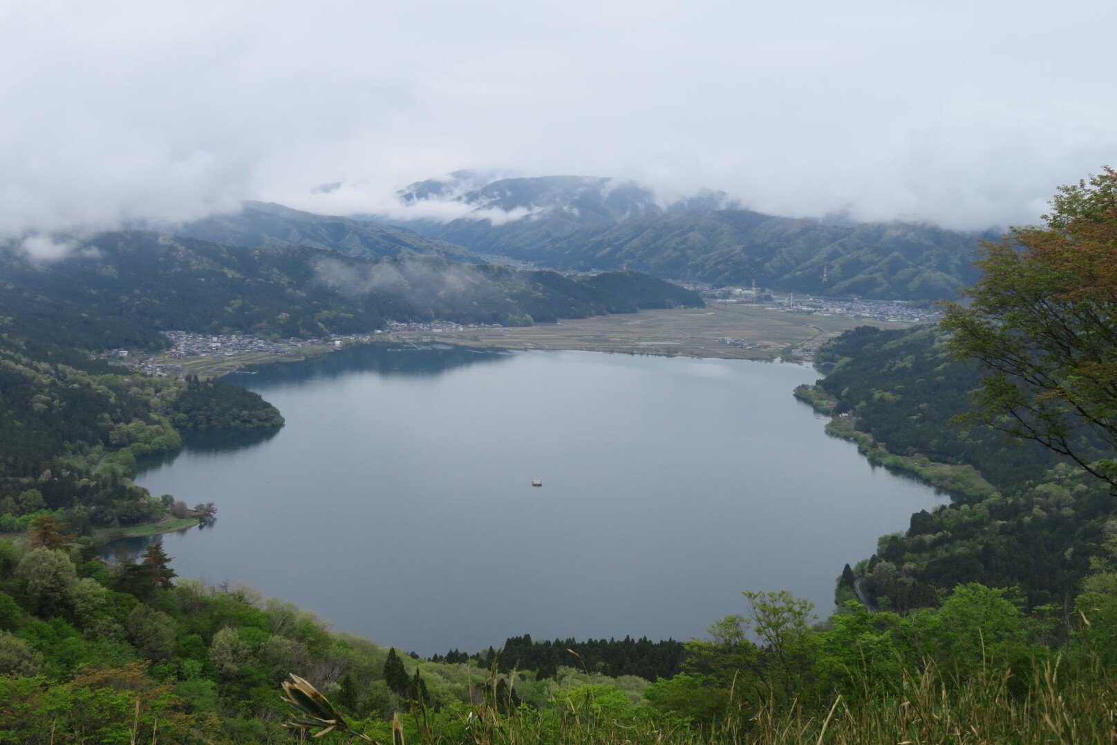 湖北の古戦場の山を縦走（大岩山・賤ヶ岳・湖北丸山・西野山・山本山） / terryさんの賤ヶ岳・山本山の活動データ | YAMAP / ヤマップ