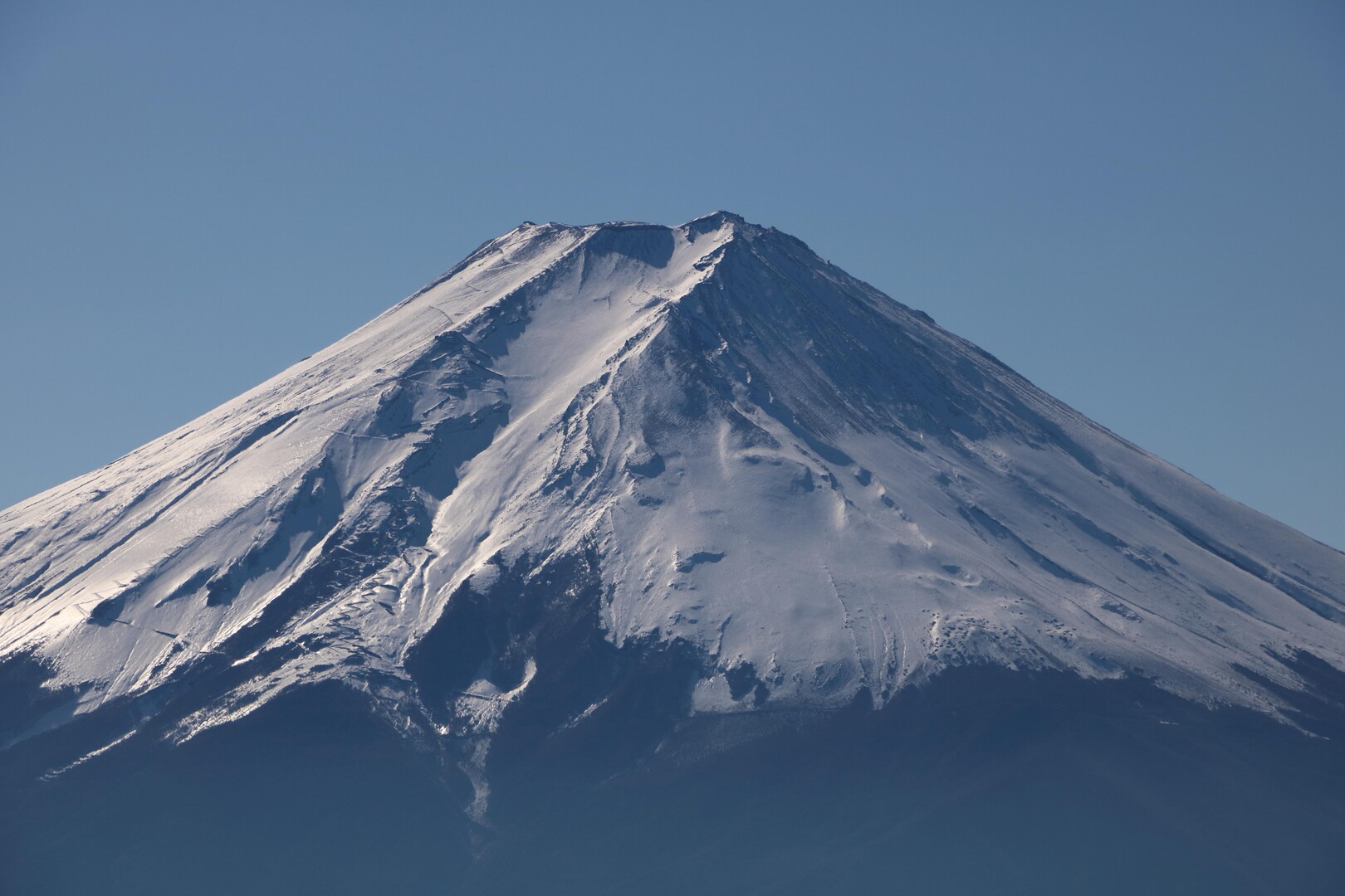 三ッ峠山から木無山。SAMURAIブルーの富士山と少しの紅葉 / きりちゃんさんの三ッ峠山・本社ヶ丸・鶴ヶ鳥屋山の活動データ | YAMAP / ヤマップ