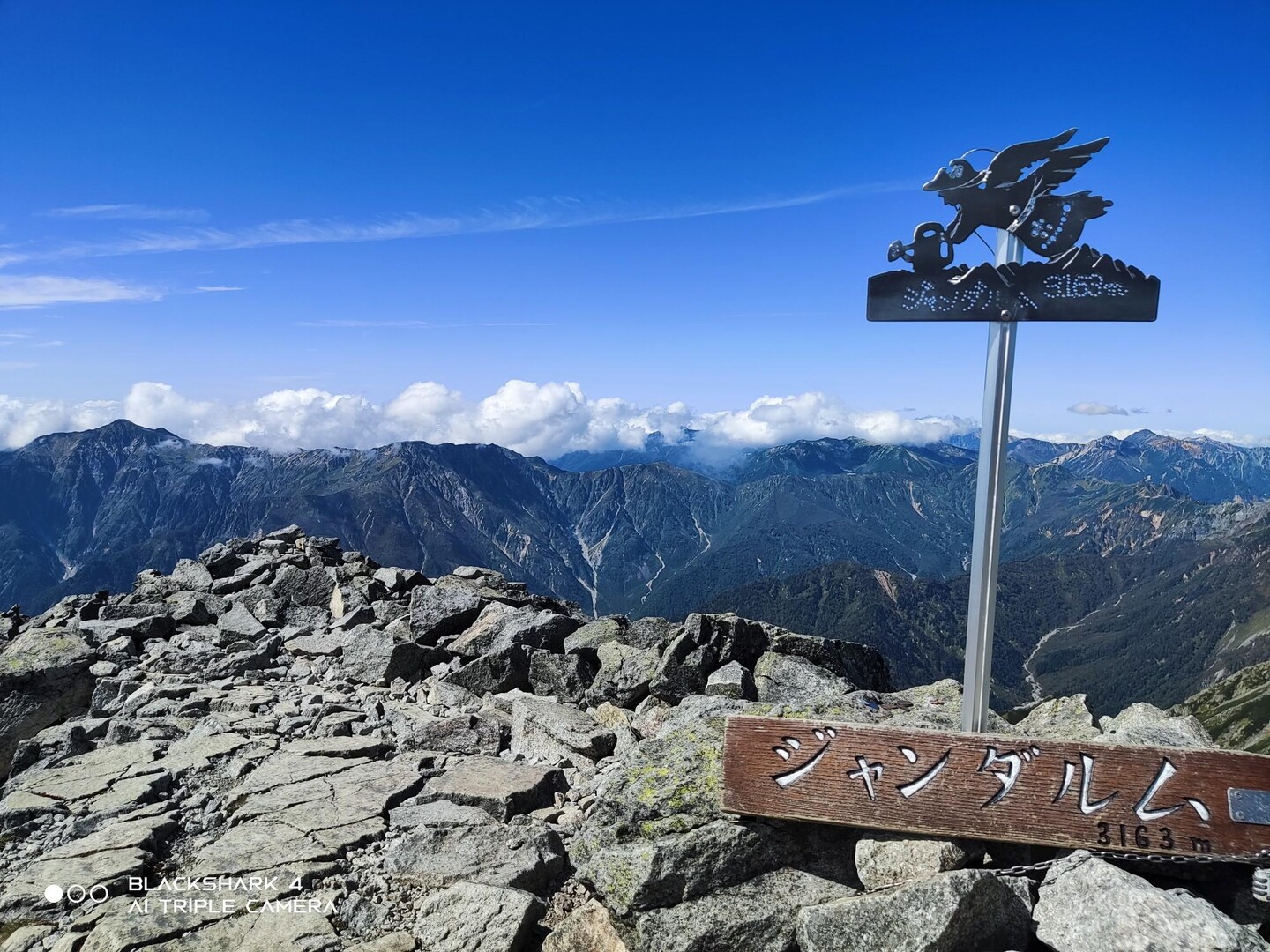 焼岳〜前穂高岳 ~焼岳で日に焼けたけ?~ R6.9.25 / 🐇Clocks🐇~赤い弾丸~🐇さんの槍ヶ岳・穂高岳・上高地の活動データ | YAMAP / ヤマップ