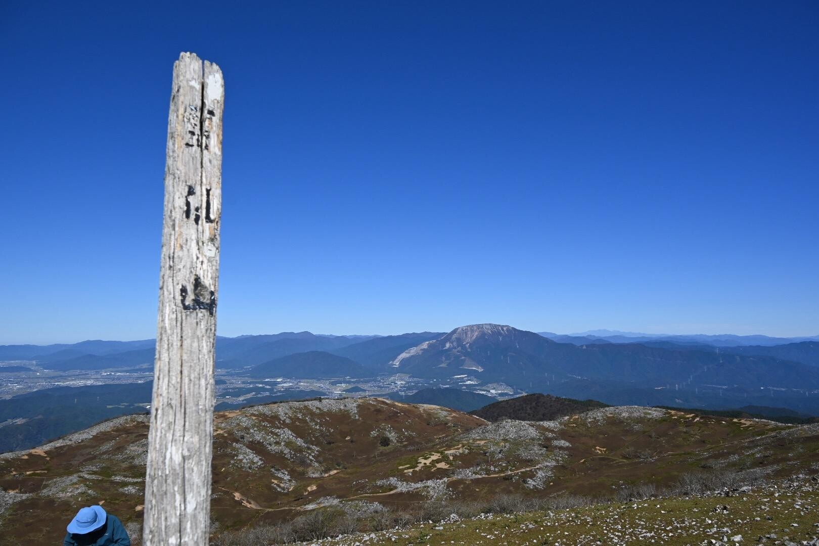 霊仙山最高点・霊仙山・経塚山 / ハシモGGさんの霊仙山の活動データ | YAMAP / ヤマップ