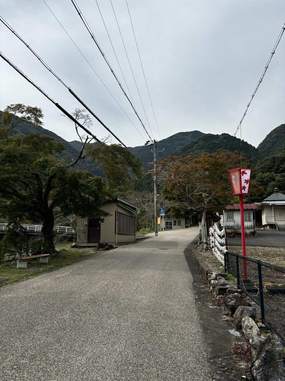 養老の滝🍺🍁からの養老山 / Y's-G3さんの養老山・笙ヶ岳・三方山の活動データ | YAMAP / ヤマップ
