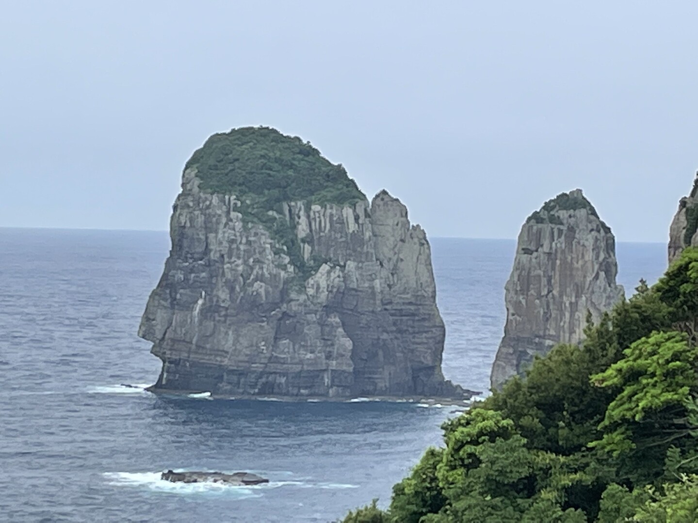 鹿児島県甑島。 ナポレオン岩🪨 そう言... / ihatoveさんのモーメント | YAMAP / ヤマップ