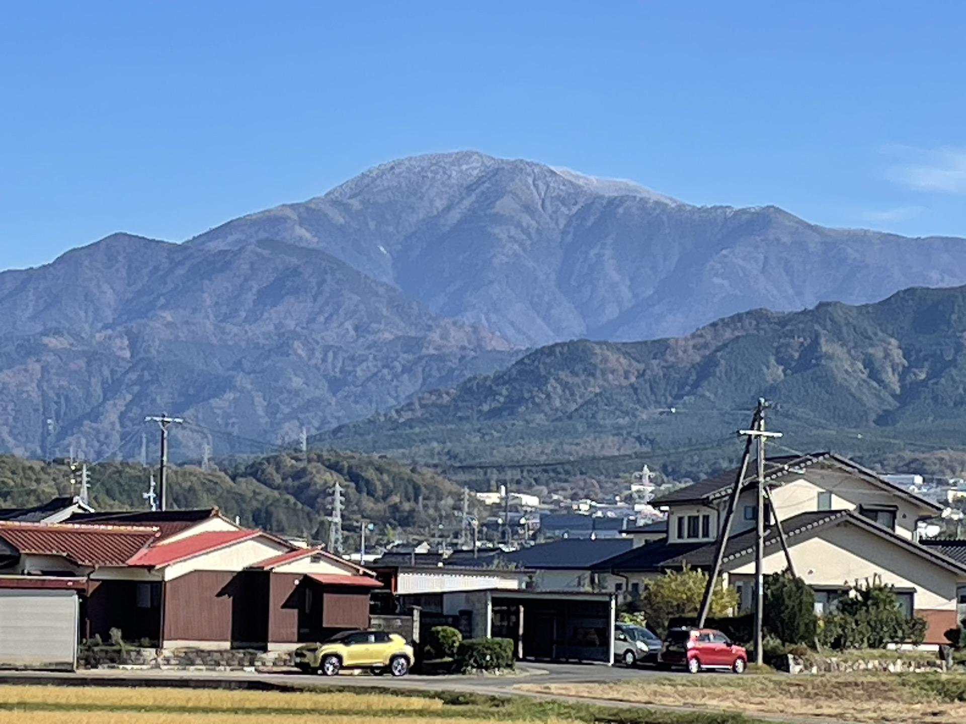 昨日今日と快晴 家から恵那山と御嶽山がよ... / motovskyさんのモーメント | YAMAP / ヤマップ