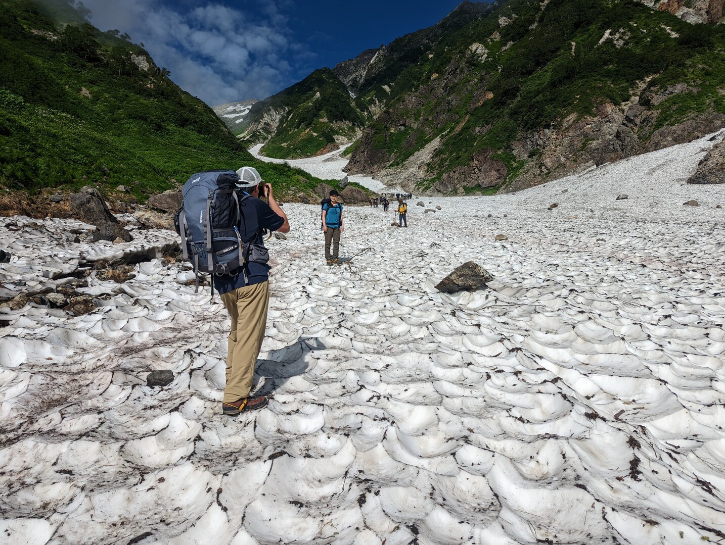 猿倉・大雪渓・白馬岳・小蓮華山大日岳・白馬大池・乗鞍岳白馬連峰・栂池 Shizukiさんの白馬岳・小蓮華山の活動データ