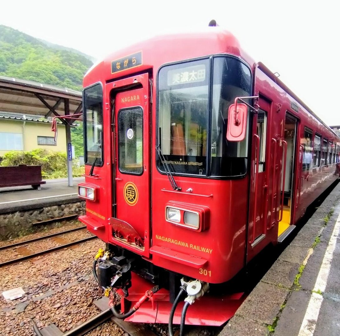 観光列車ながら🍡郡上八幡城 / micoさんの東殿山の活動データ | YAMAP / ヤマップ
