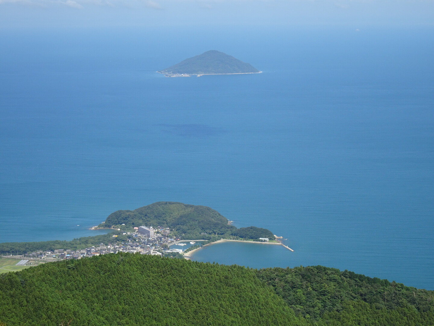 二丈岳からの眺めを堪能 ️ / masapi-さんの二丈岳・十坊山の活動データ | YAMAP / ヤマップ