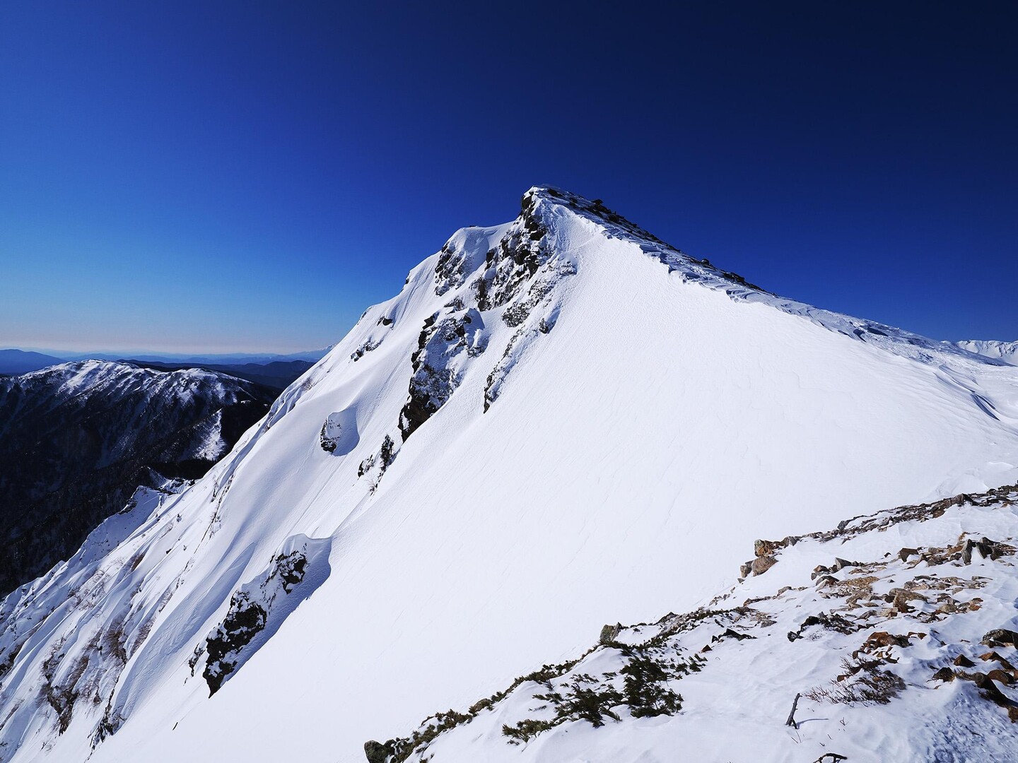 常念岳、東尾根から（北ア） / JunJunさんの常念岳・大天井岳・燕岳の活動データ | YAMAP / ヤマップ