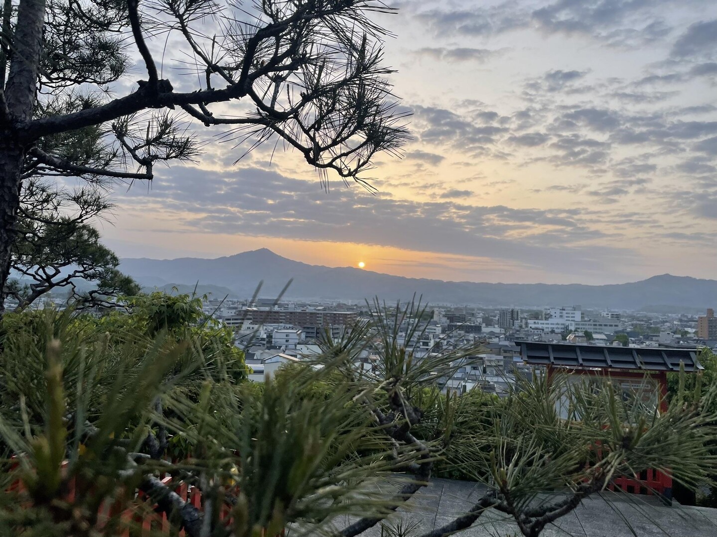 Sunrise hiking tour ... / Tomo P @Kyotoさんのモーメント | YAMAP / ヤマップ