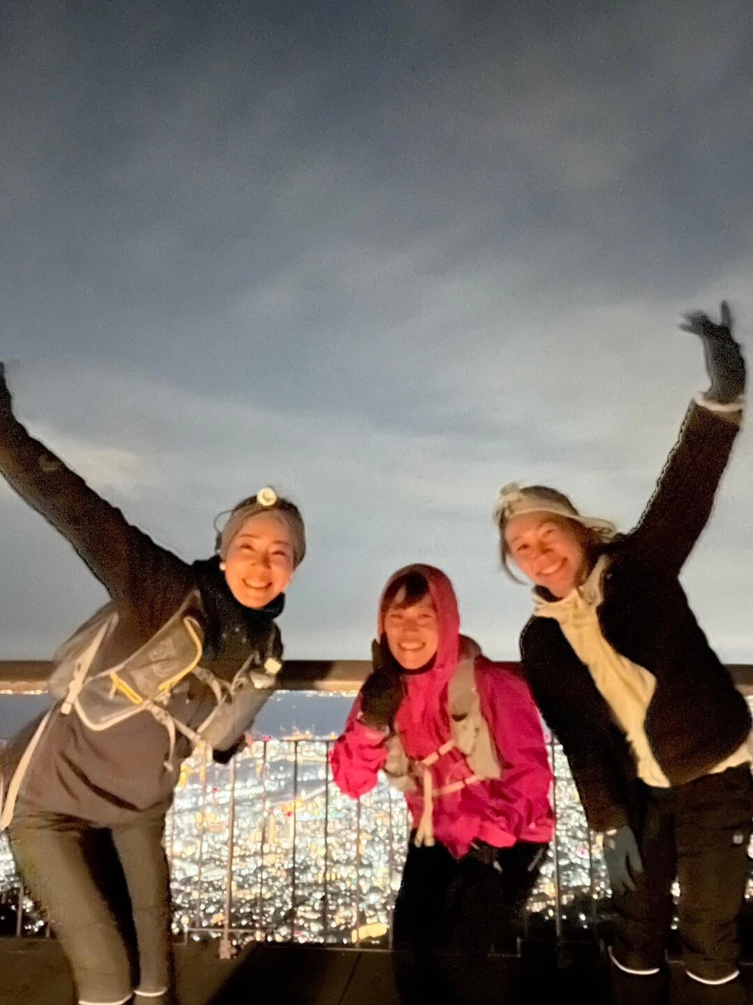 ITJで同室だったお二人と再会😍1000万ドルの夜景を見にナイトハイクin掬星台 / つばちゃんさんの六甲山・長峰山・摩耶山の活動データ | YAMAP / ヤマップ