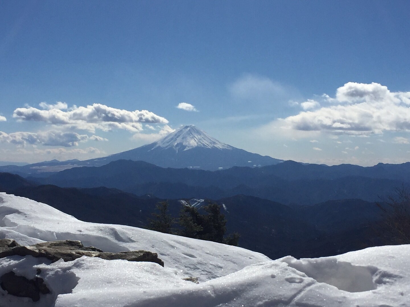 大菩薩峠〜大菩薩嶺 / ゆこゆこさんの大菩薩嶺・鶏冠山・大マテイ山の活動日記 | YAMAP / ヤマップ