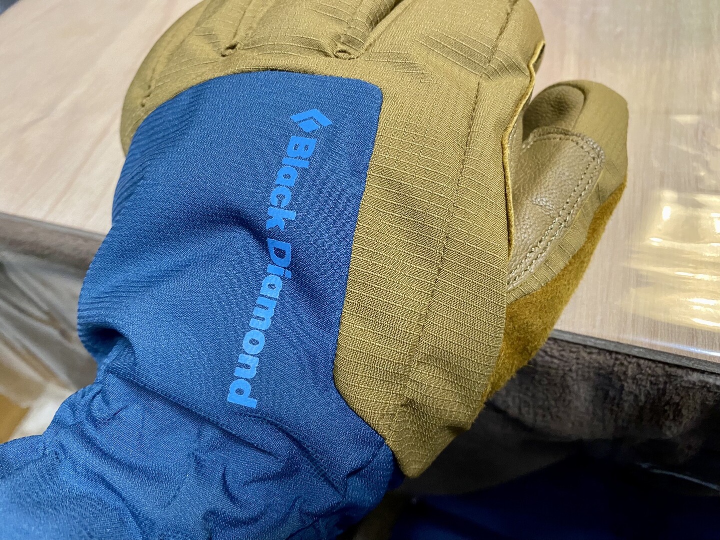 手袋はなんぼあってもいいからね ️^ ^... / TKR&Dさんのモーメント | YAMAP / ヤマップ