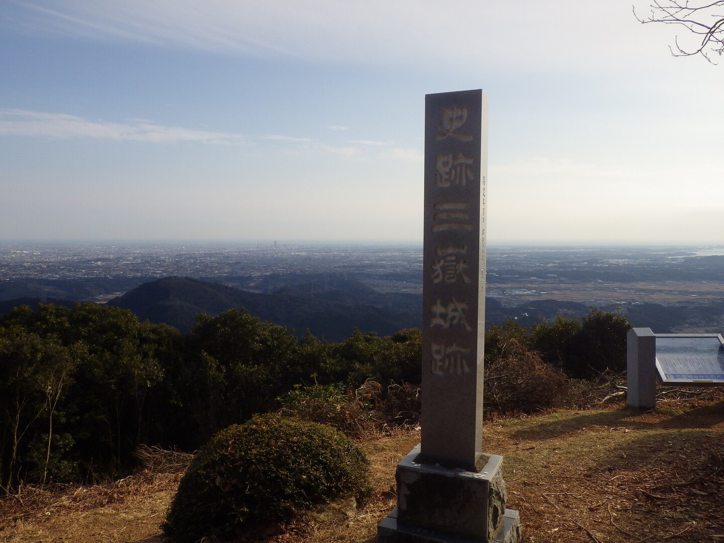 大河ドラマ井伊直虎ゆかりの三岳城跡 / ankamoさんの富幕山・尉ヶ峰・竜ヶ石山の活動データ | YAMAP / ヤマップ