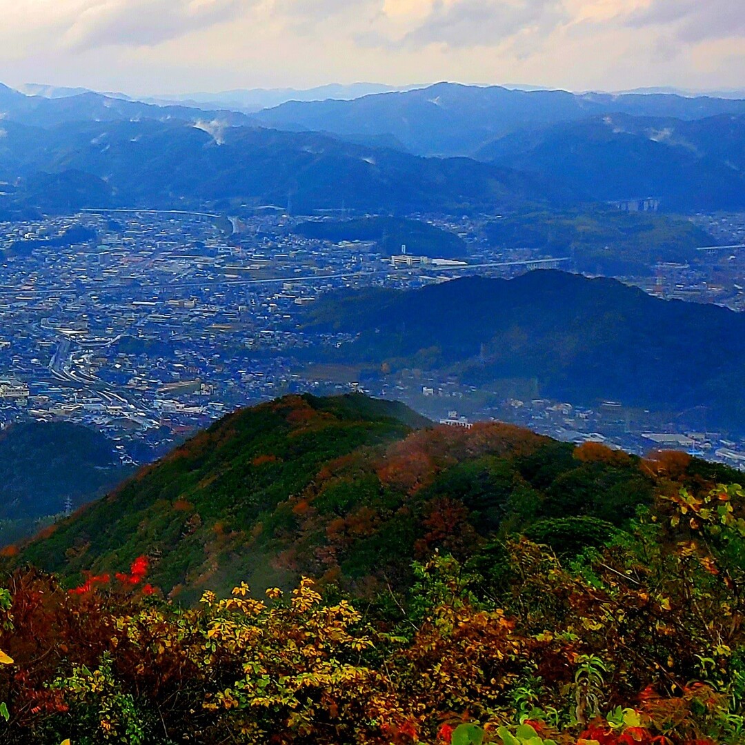 気分も紅葉🍁山口旅行 太華山より。 と... / NOMさんのモーメント | YAMAP / ヤマップ