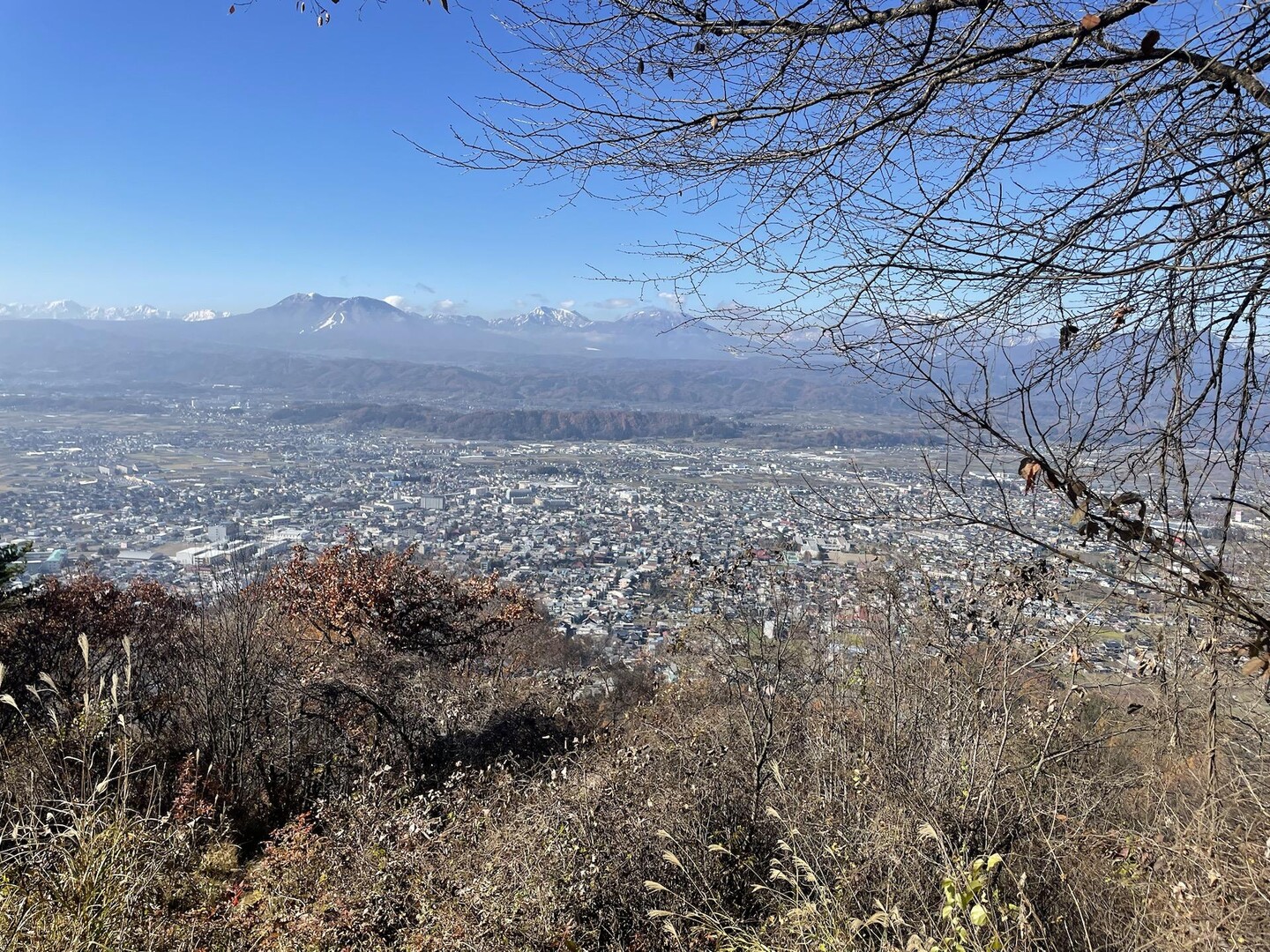 中野市里山 『鴨ヶ嶽』ベビーキャリア登山デビュー / ko-yaさんの鴨ヶ嶽・箱山の活動データ | YAMAP / ヤマップ