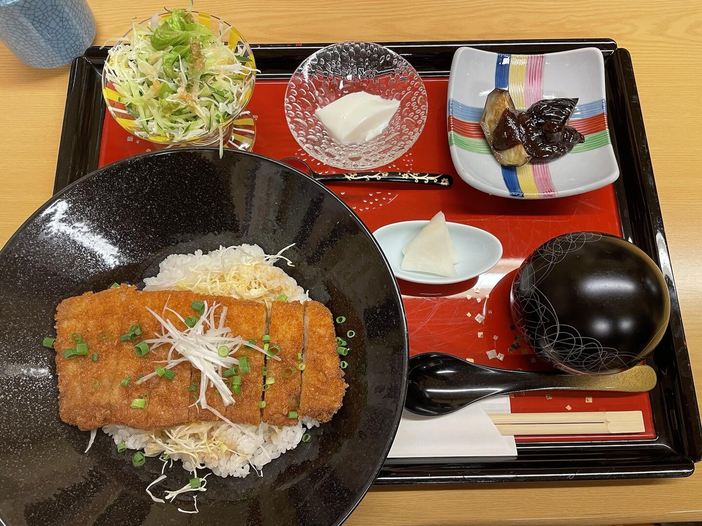 (どんぶりめし つながり)もち豚和風カツ... / chiさんのモーメント | YAMAP / ヤマップ