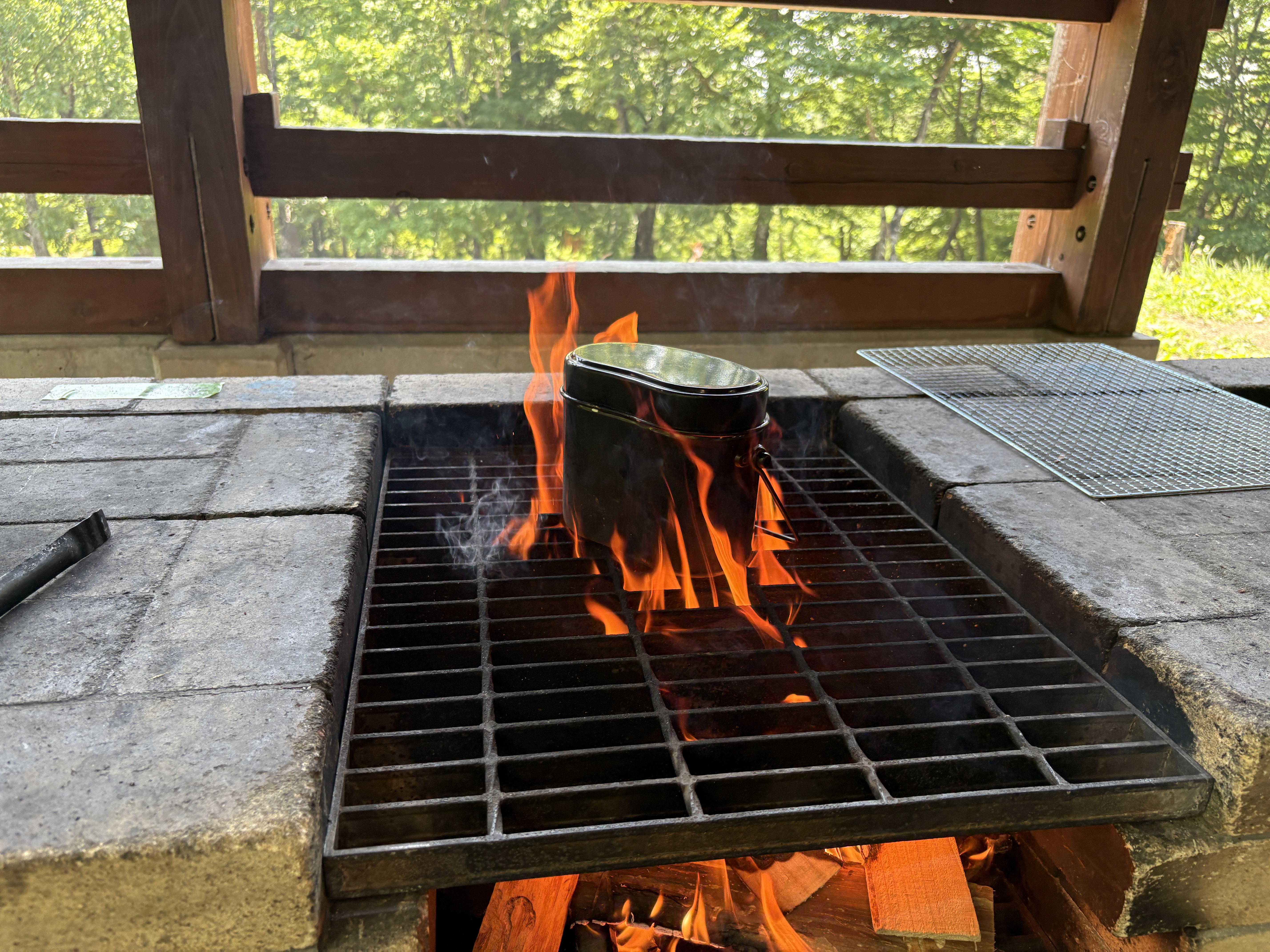 飯盒で米を炊いて肉を焼いて、沢に入って自... / R_MAXさんのモーメント | YAMAP / ヤマップ