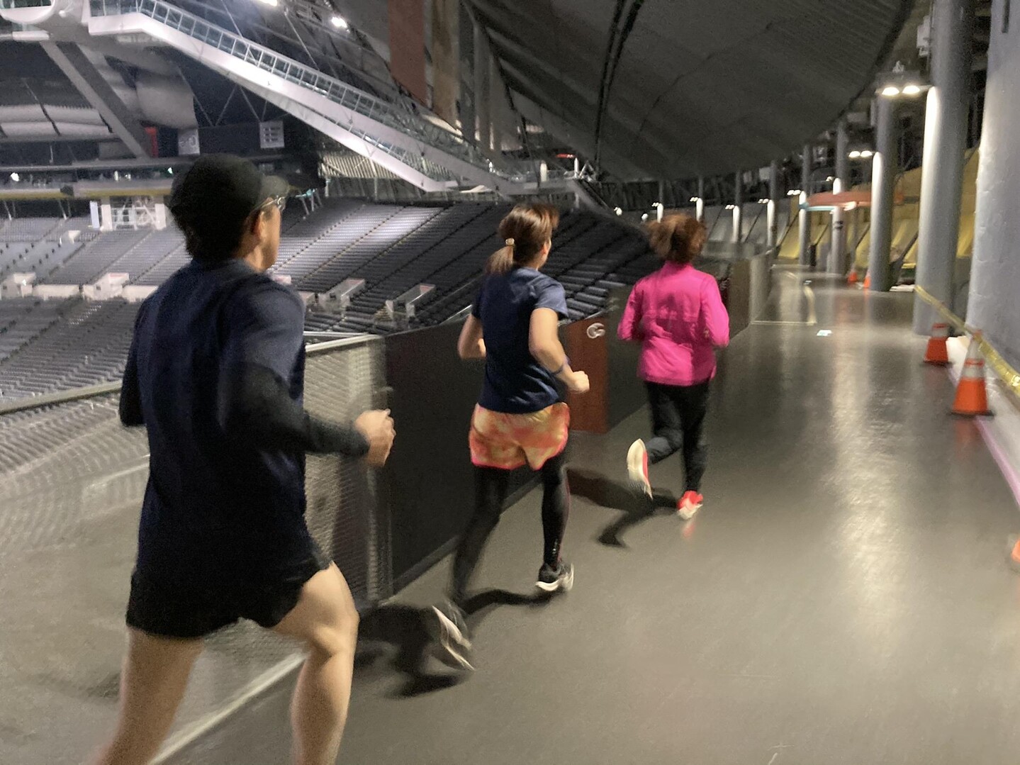 キラキラ⭐️札幌ドームナイトラン / 島ちゃん(島.RC)🌈さんの白旗山の活動データ | YAMAP / ヤマップ