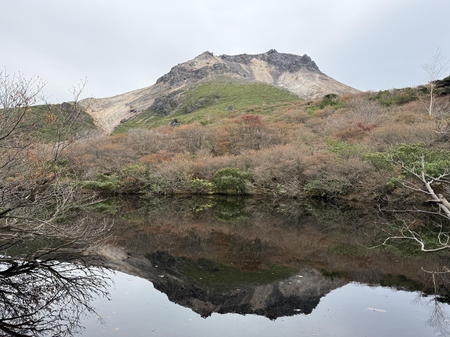 沼原から那須岳へ / Hey!!さんの茶臼岳（那須岳）・三本槍岳・赤面山の活動データ | YAMAP / ヤマップ
