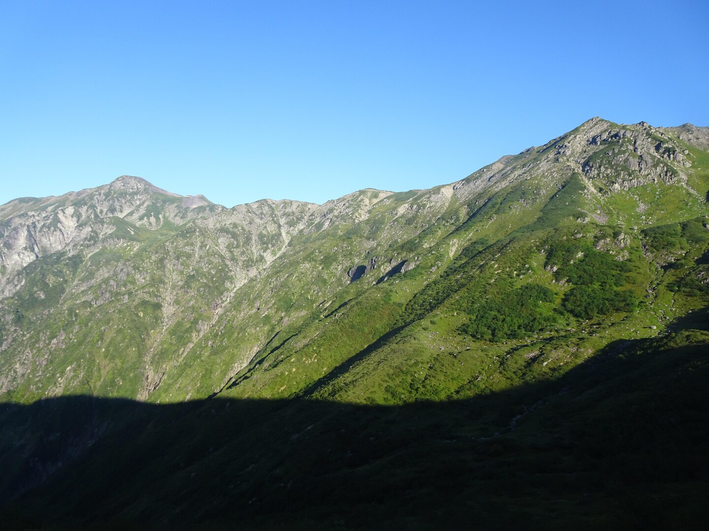 Get coolness on Mt.Kasagatake. / narodnikiさんの槍ヶ岳・穂高岳・上高地の活動日記 | YAMAP ...