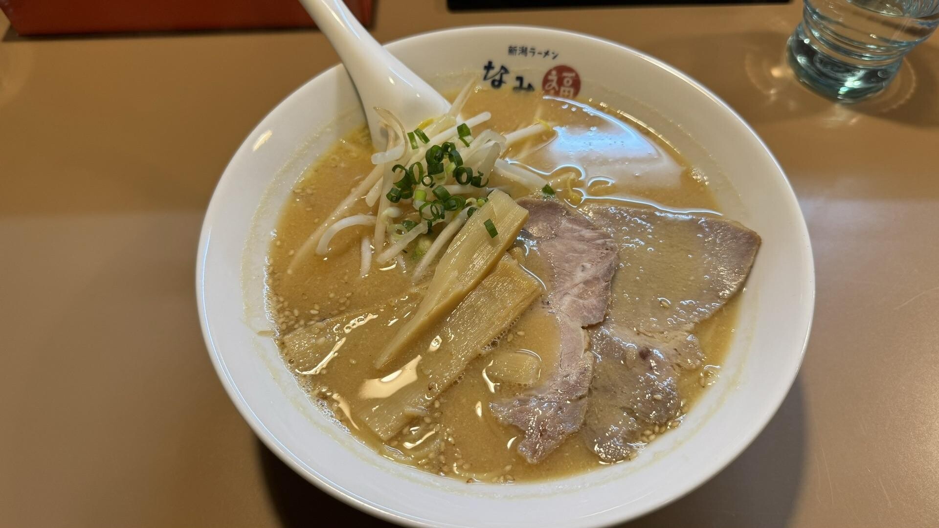 なみ福で味噌ラーメン。 生姜が効いて美味... / Stratoさんのモーメント | YAMAP / ヤマップ