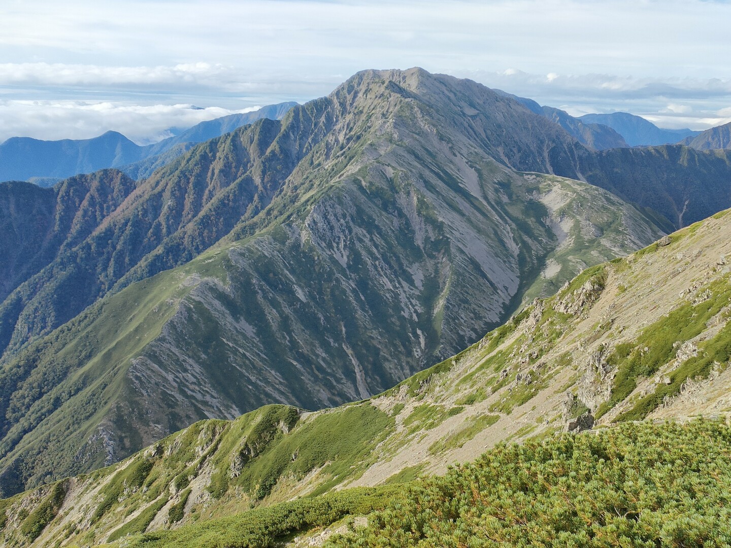 荒川三山〜赤石岳 アルプス最後の百名山 / maekaoさんの荒川岳・東岳（悪沢岳）・前岳・中岳・赤石岳の活動日記 | YAMAP / ヤマップ