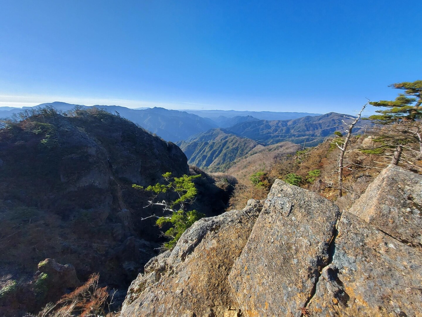 傾山・祖母山完全縦走 (2nd) / 祖母山の写真15枚目 / 傾山登頂 | YAMAP / ヤマップ