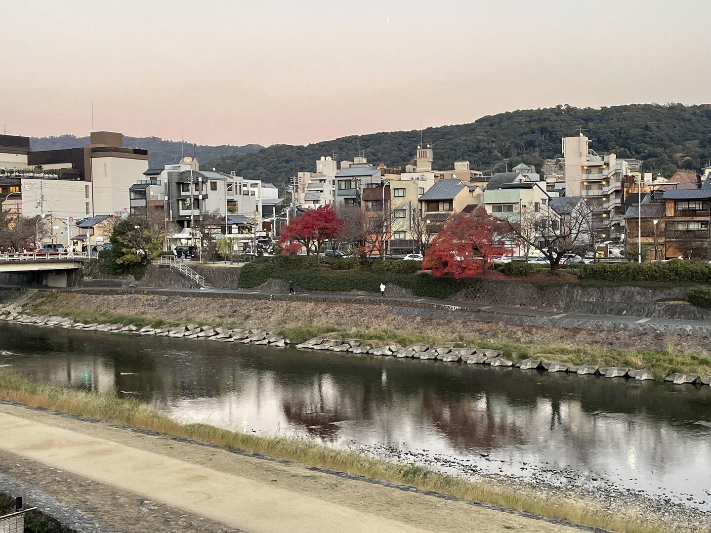 鴨川沿いの葵ホテルに来ました。久しぶりの... / houjinoさんのモーメント | YAMAP / ヤマップ