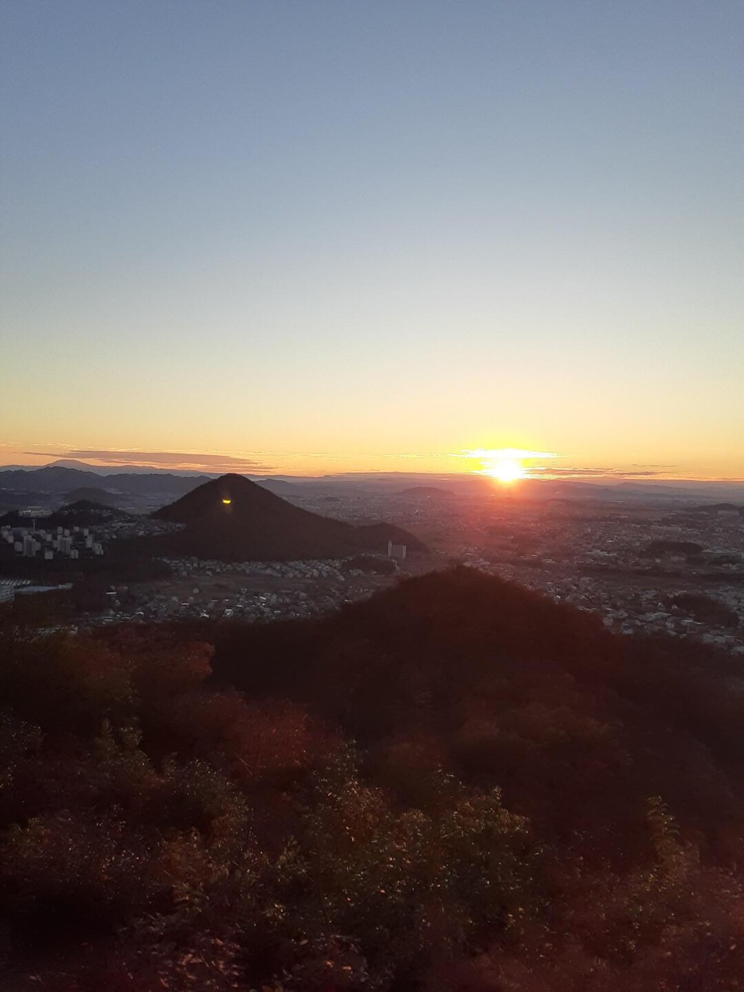野一色権現山からの日の出 / yu16さんの金華山・洞山・舟伏山の活動データ | YAMAP / ヤマップ