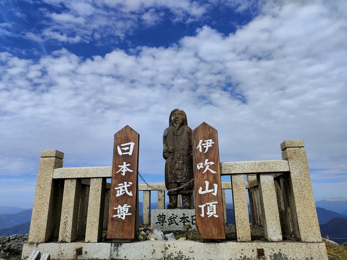 25-伊吹山(スカイテラス) / けんケンさんの伊吹山・伊吹高原・御座峰の活動データ | YAMAP / ヤマップ